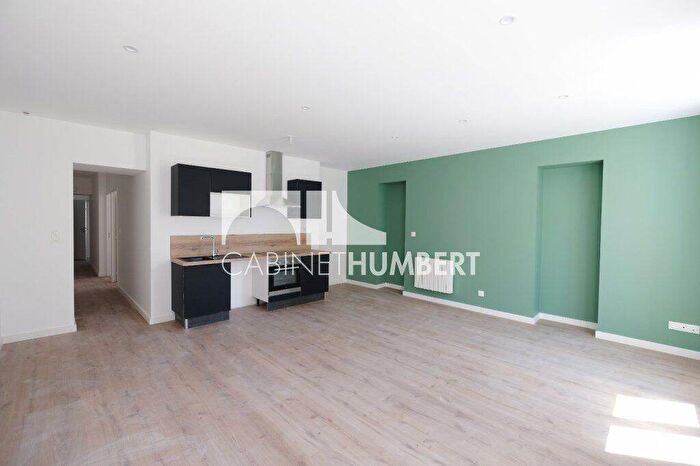 Appartement 3 pièces à Hyper Centre-Vieille Ville, Saint-Étienne, à louer