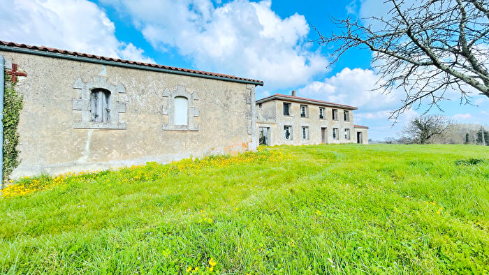 Fours : Maison 6 pièces à vendre