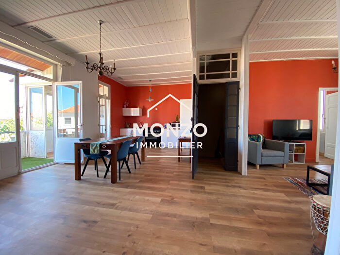 Maison à vendre - Narbonne - 6 pièces - 2 chambres