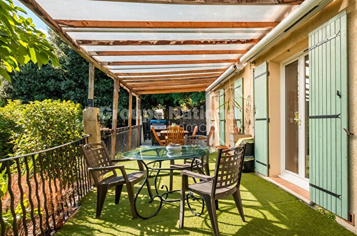 Maison à louer - Pégomas - 3 pièces - 2 chambres