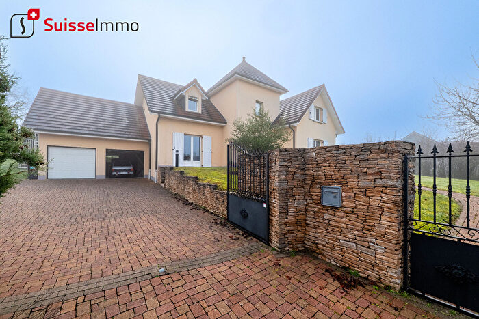 Maison à vendre - LIsle-sur-le-Doubs - 7 pièces - 5 chambres