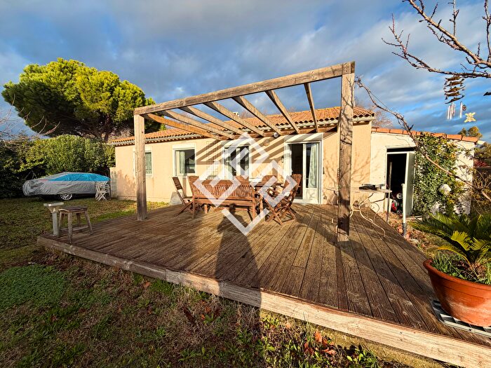 Maison à vendre - Ginestas - 4 pièces - 3 chambres