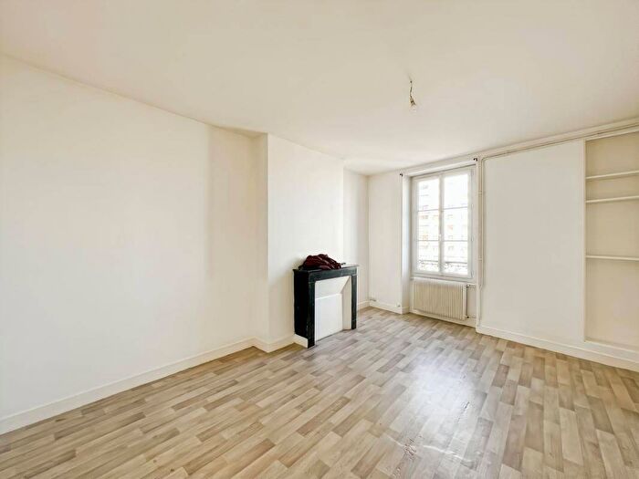 Appartement à louer - Bourgogne-Pasteur, Orléans - 1 pièce