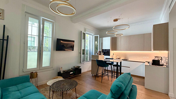 Nice, Californie, Carras - Appartement 3 pièces à vendre