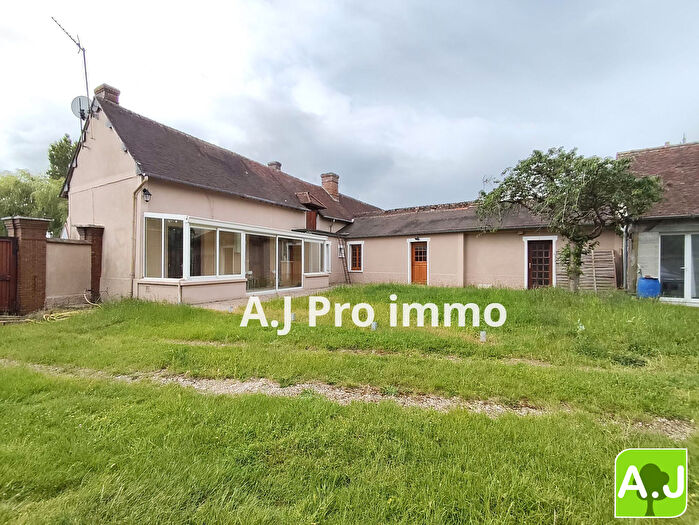 Maison 5 pièces à Saint-André-de-l'Eure, à vendre