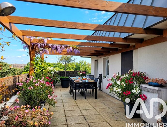 Appartement à vendre - Gennevilliers, Le Port - 5 pièces - 3 chambres