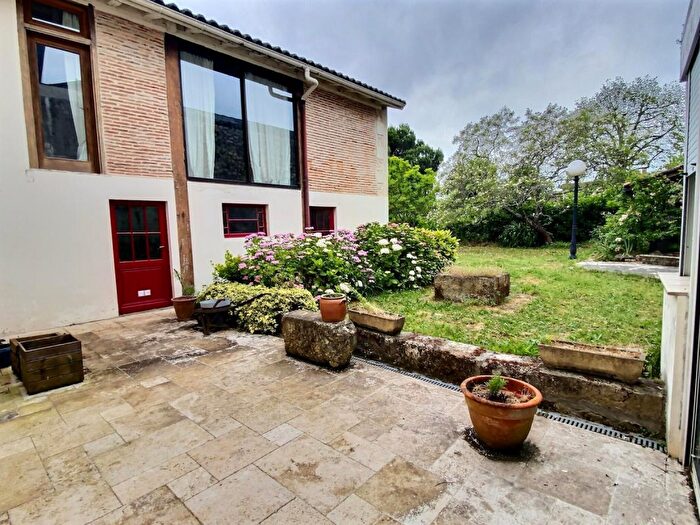 Maison 14 pièces à Grignols, à vendre