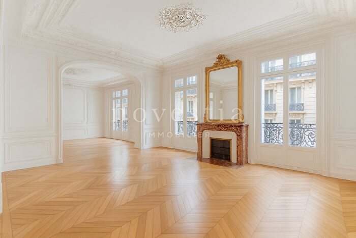 Appartement à vendre - Paris e , Passy, Maison de la Radio, Muette-Sud - 6 pièces - 4 chambres