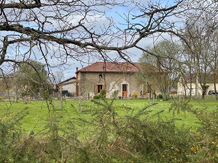 Saint-Martial-sur-Isop - Maison 6 pièces à vendre
