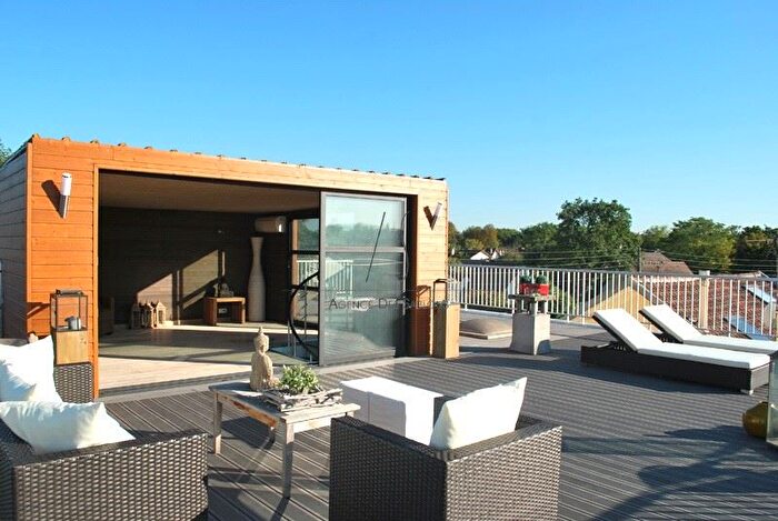 Appartement à louer - Montesson - 5 pièces - 3 chambres