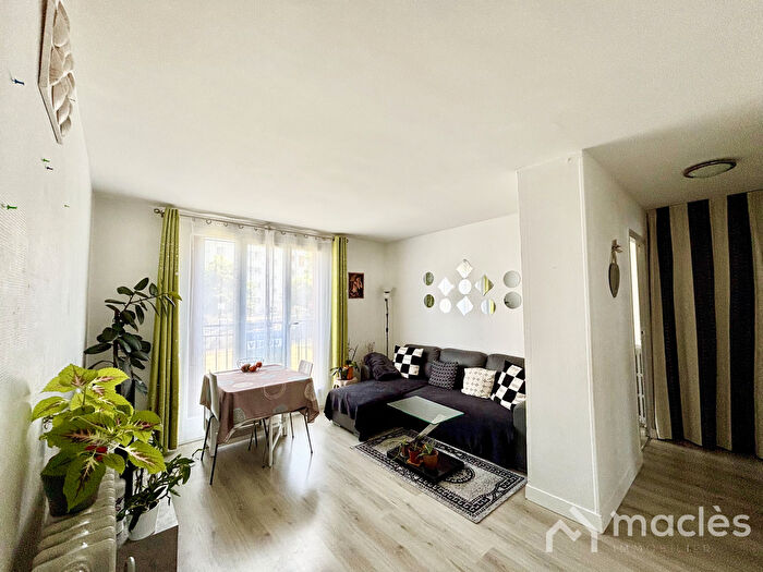 Appartement à vendre - Drancy, La Muette - 4 pièces - 3 chambres