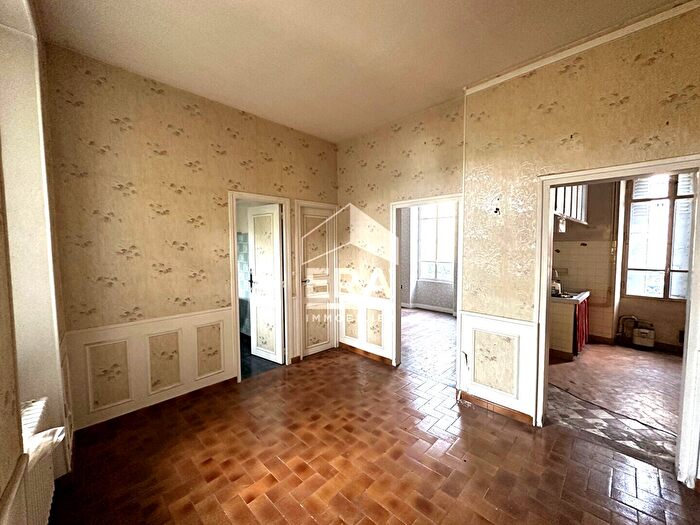 Appartement à vendre - Montereau-Fault-Yonne, Ville haute - 3 pièces - 2 chambres