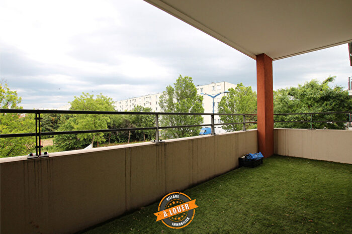 Appartement à louer - Saint-Priest, Menival - 2 pièces - 1 chambre