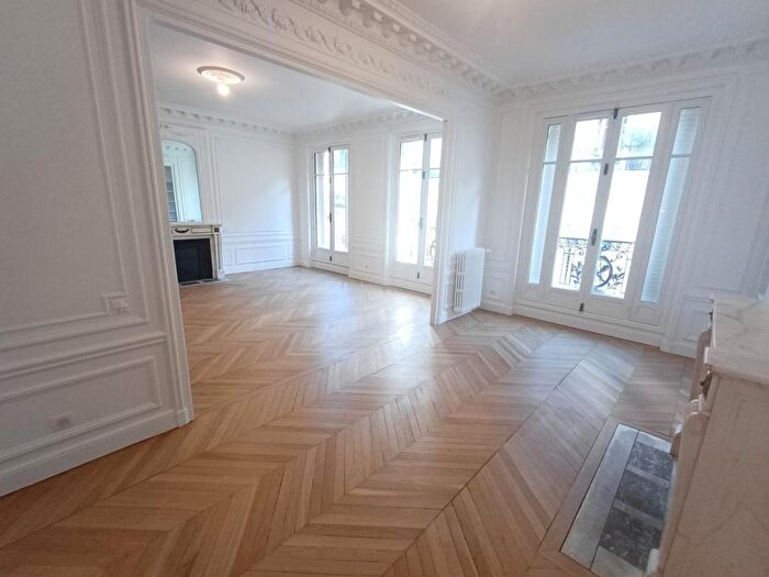 Appartement à louer - Paris e , Ternes, Maillot - 5 pièces - 3 chambres