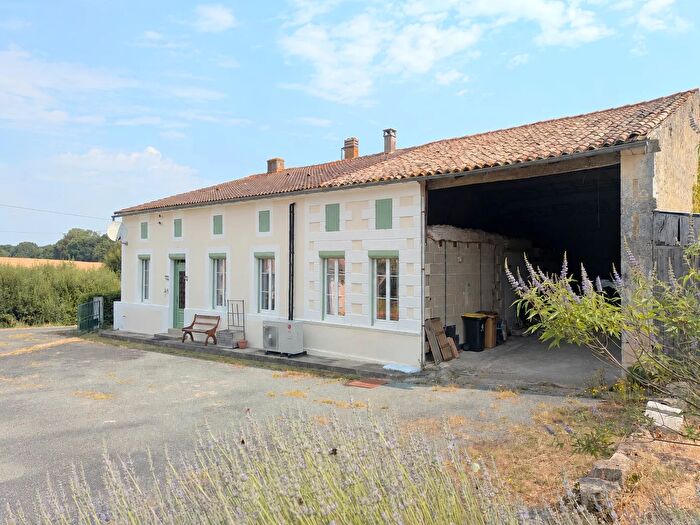 Maison 7 pièces à vendre à Mirambeau