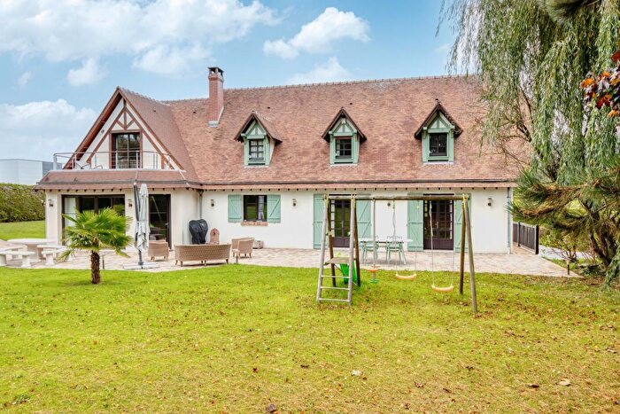 Maison à vendre - Isneauville - 9 pièces - 6 chambres