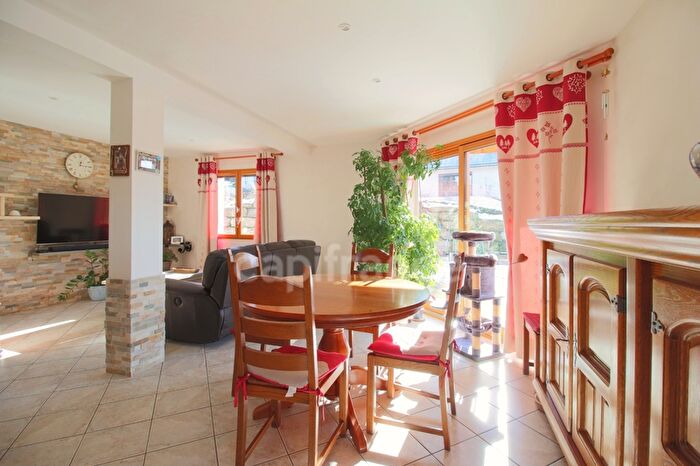 Maison à vendre - Arvillard - 6 pièces - 4 chambres