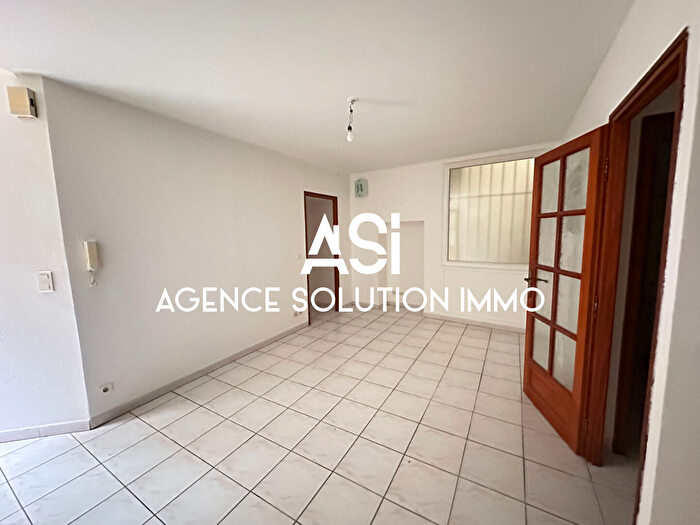Viviers : Appartement 2 pièces à louer