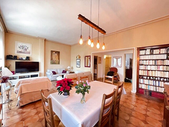 Appartement à vendre - Alès, Centre-ville - 3 pièces - 2 chambres