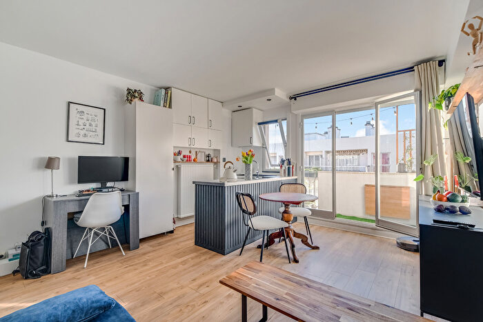 Appartement à vendre - Paris e , Epinettes, Bessières - 1 pièce