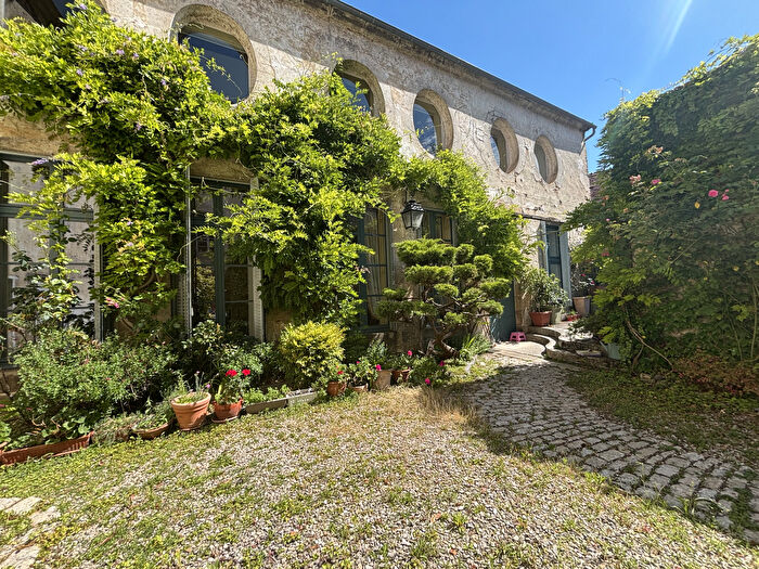 Maison 8 pièces à Châtillon-sur-Seine, à vendre