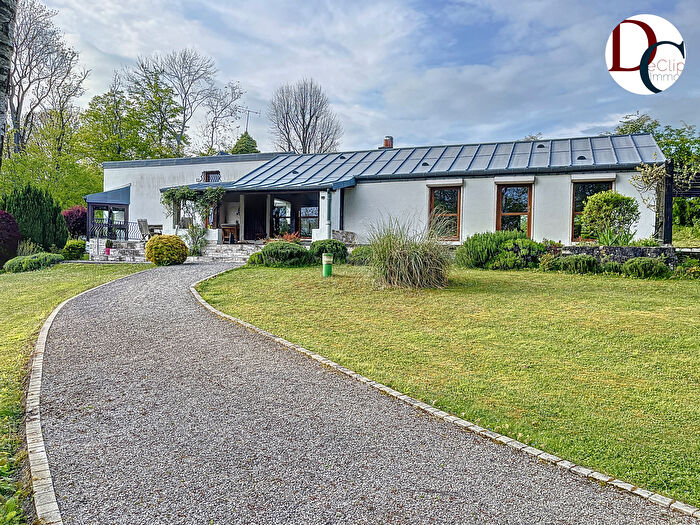 Maison à vendre - Crépy-en-Valois, Prévert, Vassal - 9 pièces - 7 chambres