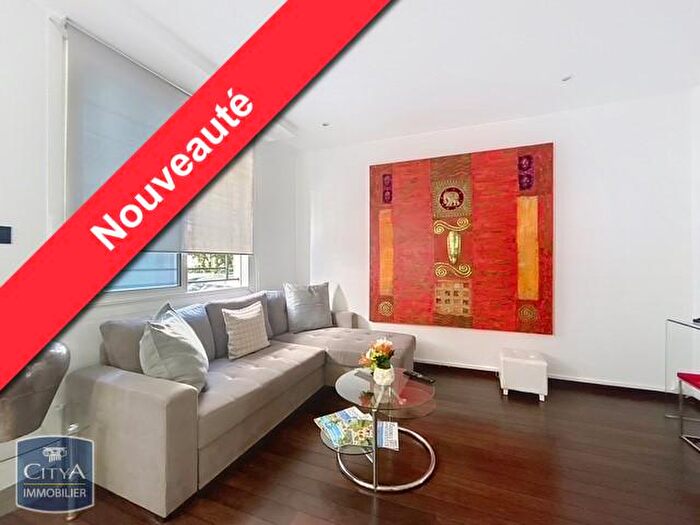 Appartement à vendre - Cannes, Centre-ville - 3 pièces - 2 chambres