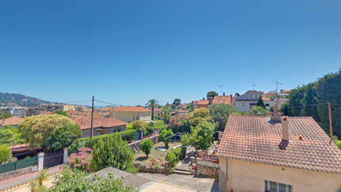 Appartement 2 pièces à vendre à Le Cannet, Bas Cannet