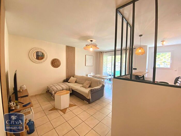 Appartement à vendre - Coulounieix-Chamiers - 3 pièces - 2 chambres