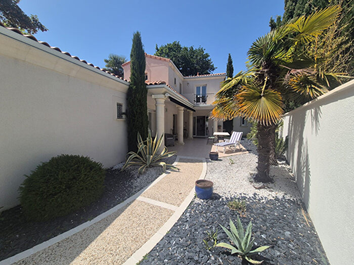 Maison 5 pièces à Royan, Pontaillac, à vendre
