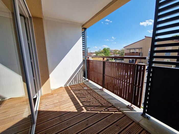 Appartement à louer - Labarthe-sur-Lèze - 3 pièces - 2 chambres