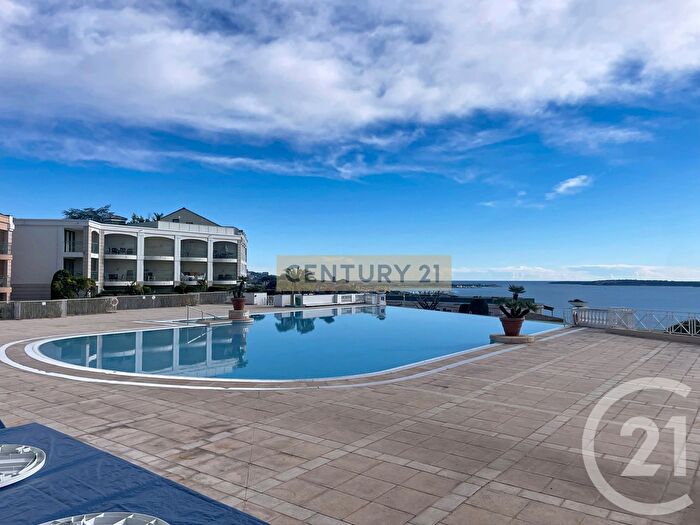 Appartement à vendre - Cannes, Croix des Gardes - 2 pièces - 1 chambre