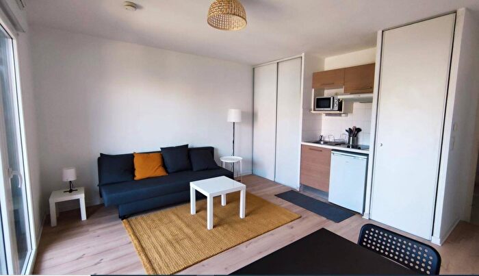 Appartement à louer - La Ferme dOrangis, Ris-Orangis - 1 pièce