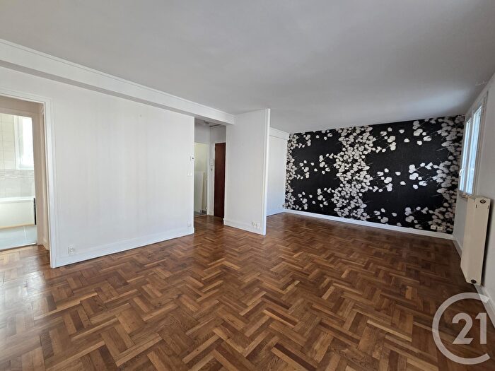 Limoges, Centre-ville, Hôtel de Ville, Emailleurs : Appartement 3 pièces à louer