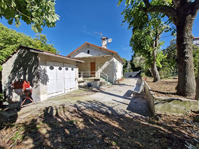 Maison 6 pièces à vendre à Tourrette-Levens