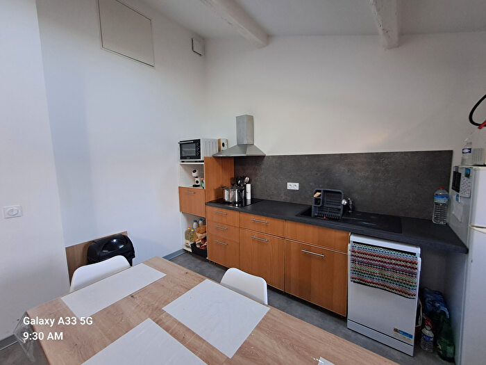 Appartement à vendre - Villeneuve-lès-Béziers - 3 pièces - 2 chambres