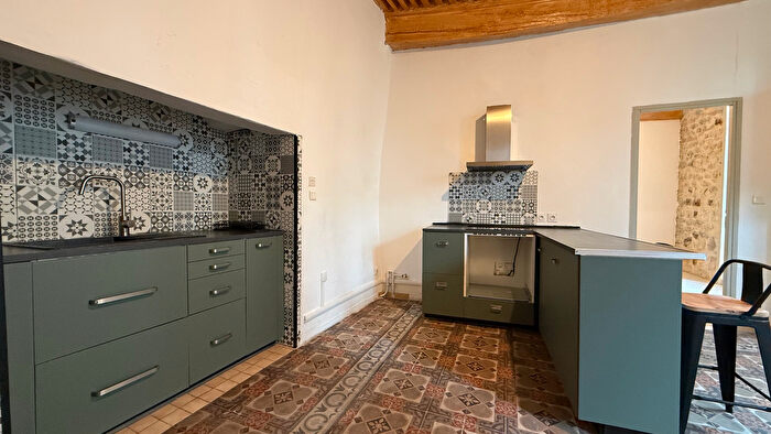 Appartement à louer - Aubenas, Centre-ville - 2 pièces - 1 chambre