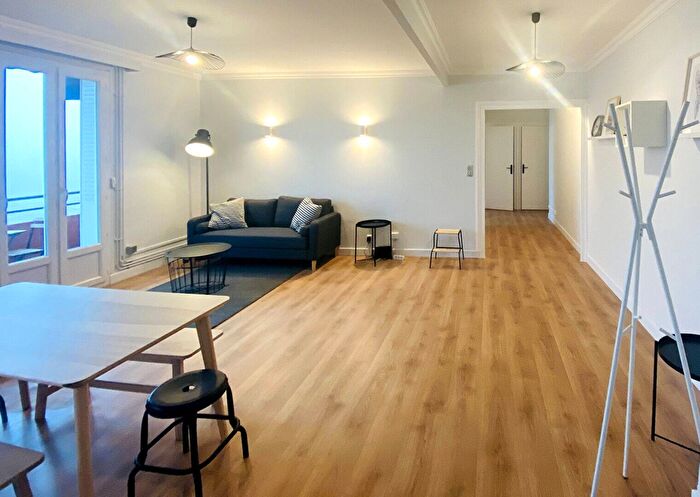 Appartement à louer - Clément, Villeurbanne - 5 pièces - 4 chambres