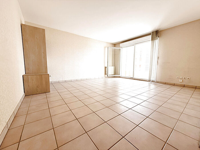 Villeurbanne, Ferrandière, Maisons Neuves : Appartement 3 pièces à vendre