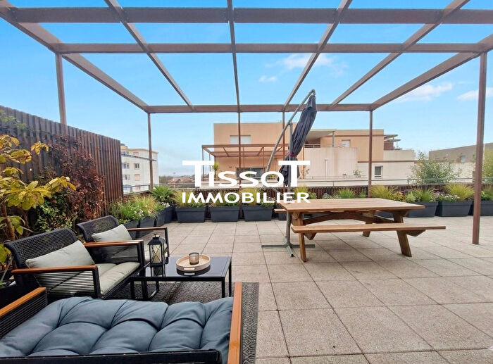 Appartement à vendre - Nîmes, Ville Active - 3 pièces - 2 chambres