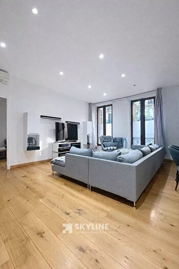 Appartement à vendre - Marseille er , Chapitre - 4 pièces - 3 chambres