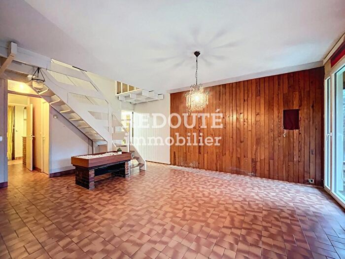 Maison à vendre - Saint-Brice-Courcelles - 6 pièces - 4 chambres