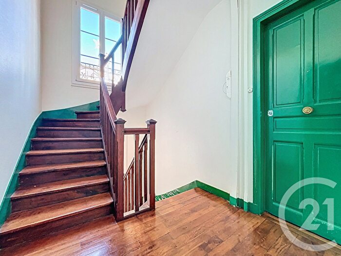 Appartement 2 pièces à Paris 20ème, Gambetta, à vendre