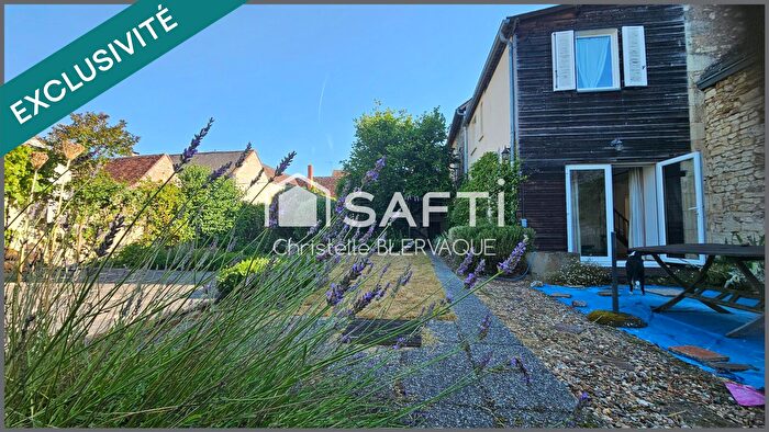 Maison 8 pièces à vendre à Yzeures-sur-Creuse