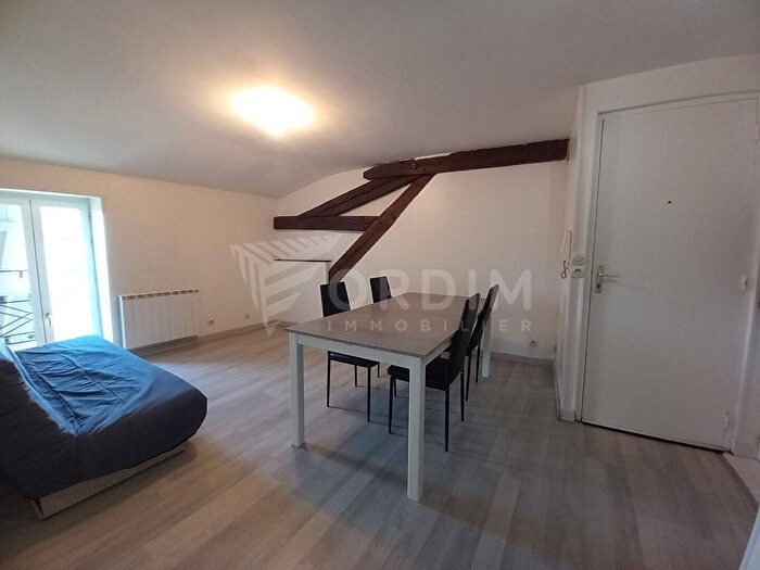 Appartement à louer - Centre Ville, Avallon - 3 pièces - 2 chambres