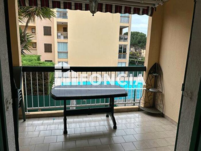 Appartement à louer - La Baou, Sanary-sur-Mer - 1 pièce