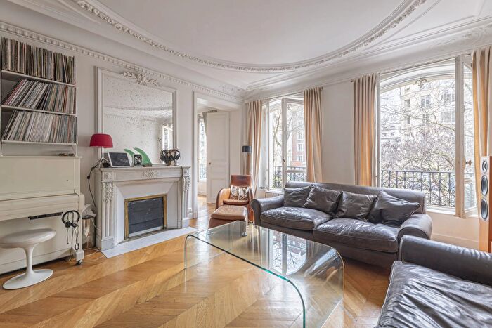 Appartement à vendre - Paris e , Courcelles, Wagram - 5 pièces - 3 chambres