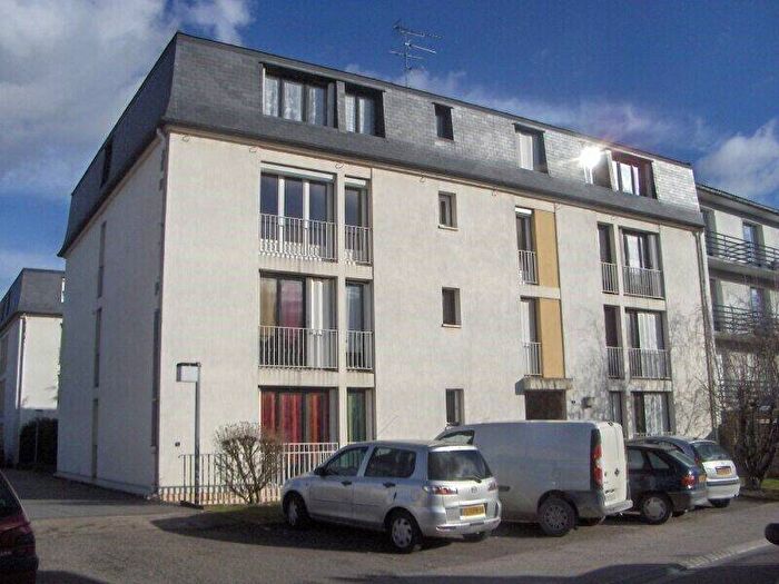 Appartement à louer - Pont-Sainte-Marie - 2 pièces - 1 chambre