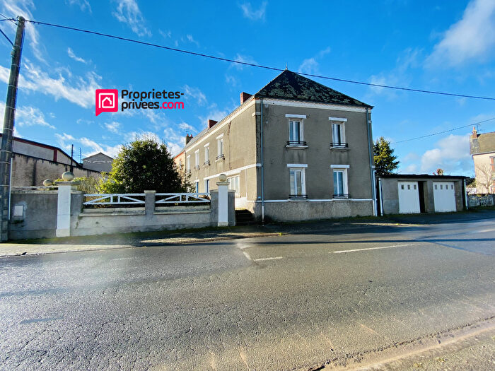 Juigné-des-Moutiers - Maison 8 pièces à vendre