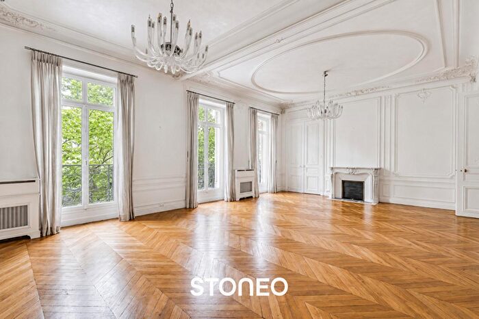 Appartement 5 pièces à Paris 8ème, Elysée, Madeleine, à vendre